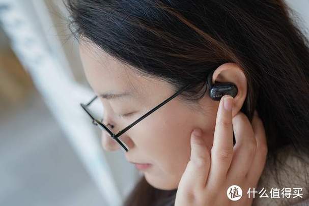 蓝牙耳机充电仓满电但充不了耳机图标
