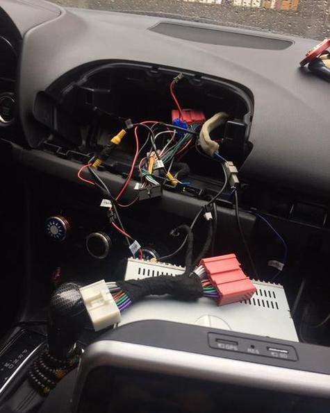 汽车没有aux怎么加装