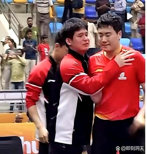 当男团不小心打哭了家主团图标