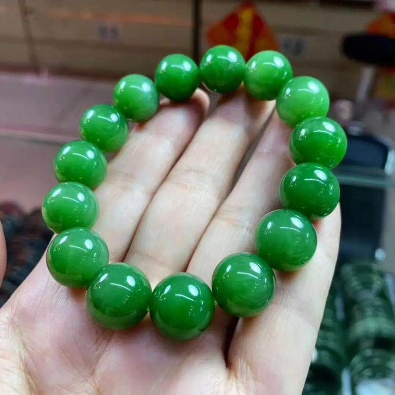 绿玉石价格及图片图标