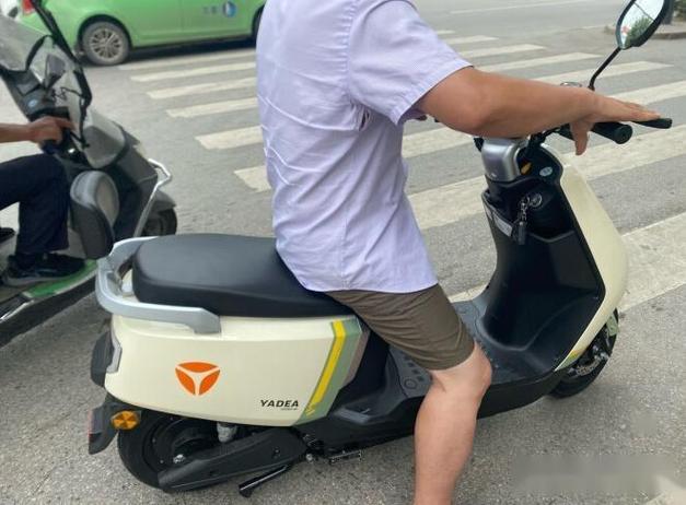 两轮车倒着走最简单三个步骤缩略图