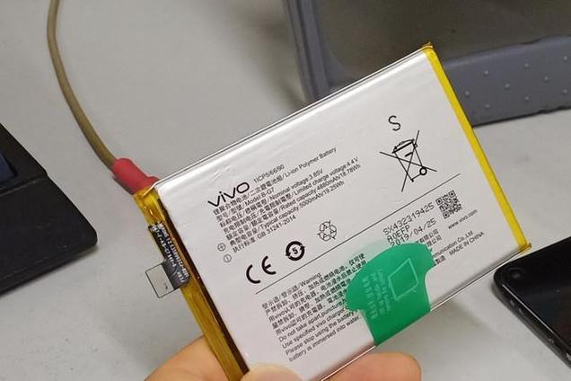 vivo手机电池安装视频教程