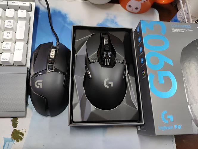 罗技g502与g903对比图标