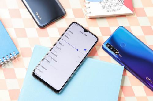 VivoY3与Y5s对比图标