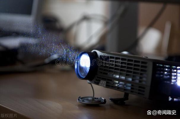 投影仪模糊画质不清晰怎么调截图