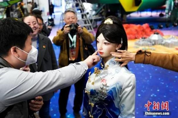 仿真人形机器人中国截图
