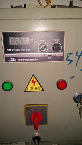 热水器一直闪烁绿灯图标