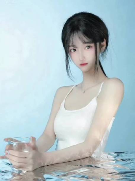 雅倩广告美女