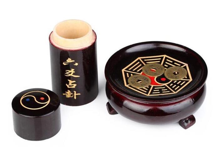 四种常见的占卜工具图标