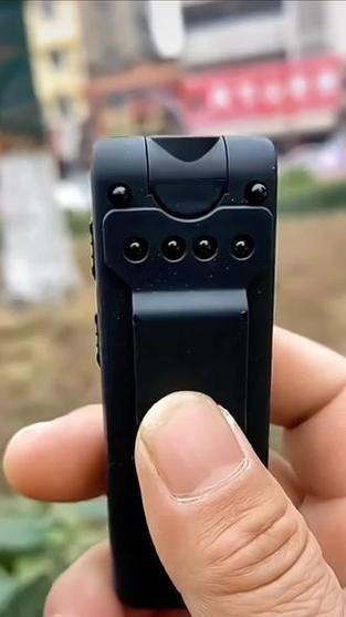 随身佩戴摄像头