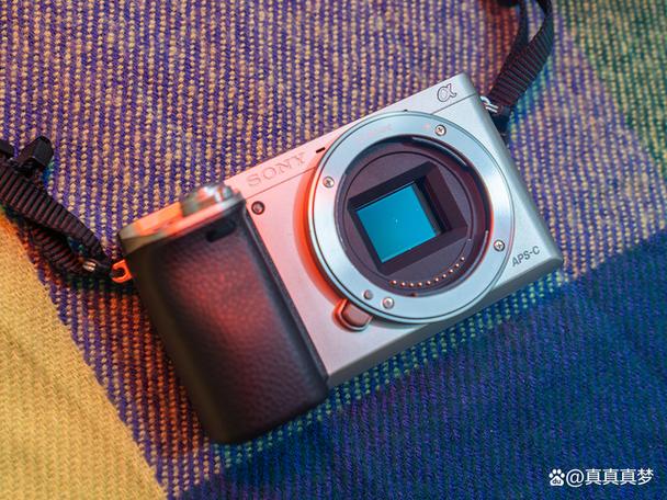 索尼A6000