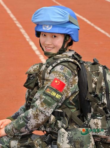 军事女兵截图