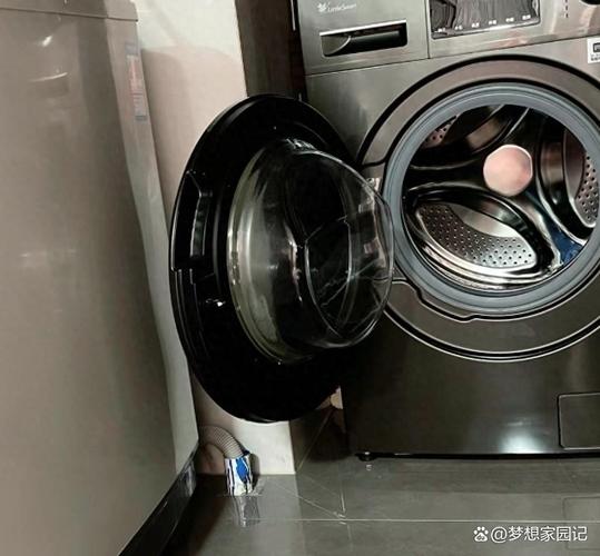 滚筒洗衣机洗黑色衣服有白斑怎么办图标