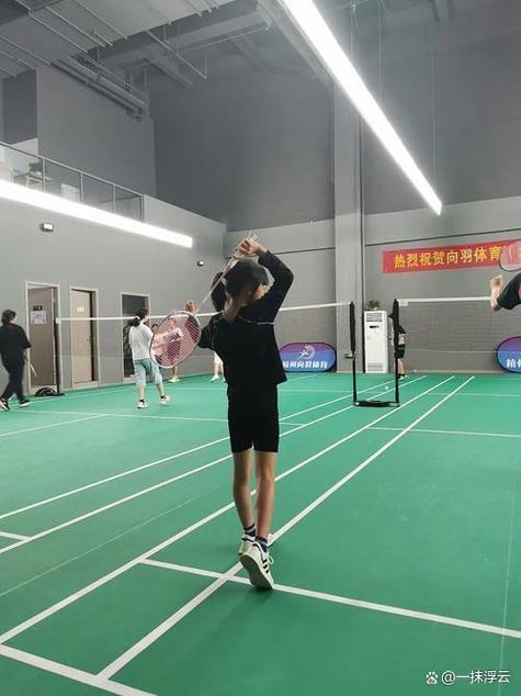 打羽毛球可以长高吗
