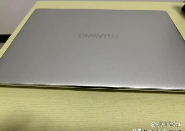 笔记本屏幕白斑遇热消失截图