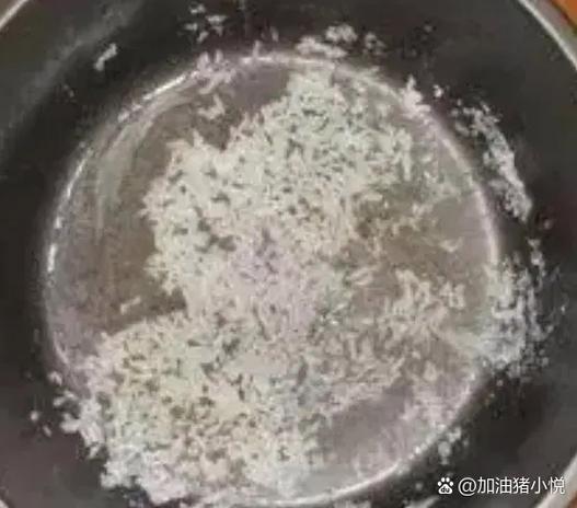米饭锅糊底很严重去除妙招
