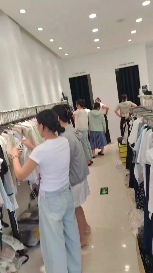 服装店衣服图片图标