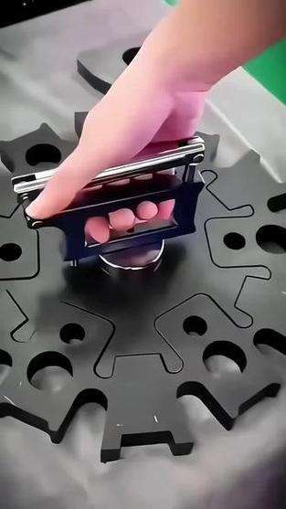 磁力吸盘图标