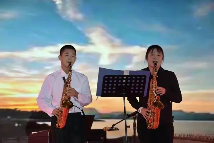 踔厉奋发纯音乐mp3截图