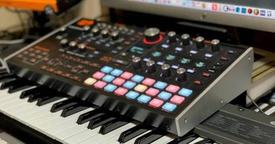 midi视频播放器截图