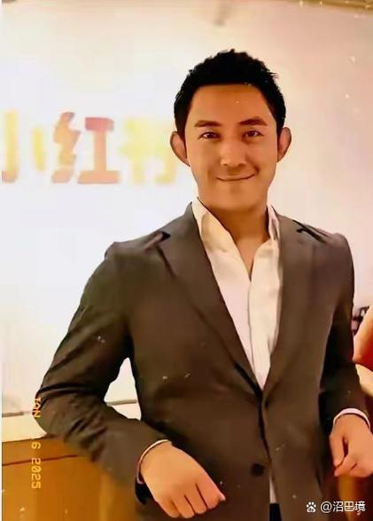 小红书老板创始人是谁图标