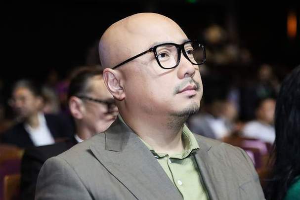 凤凰财富徐峥缩略图