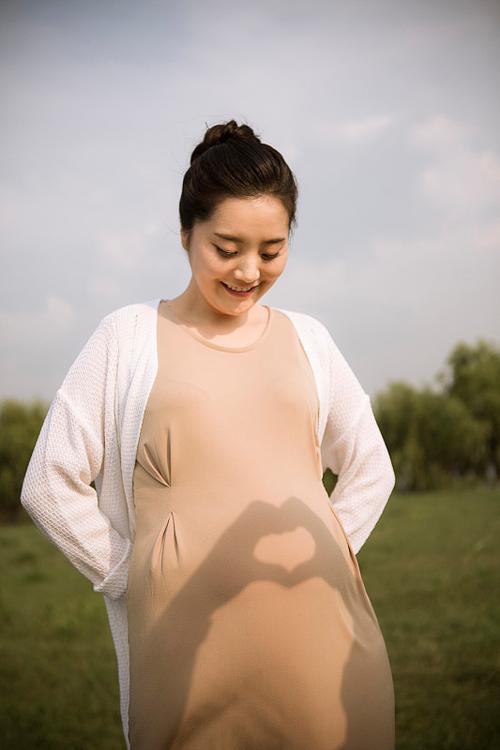 孕妇阴影照片怎么拍