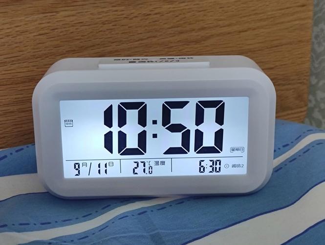 按日期提醒的闹钟截图