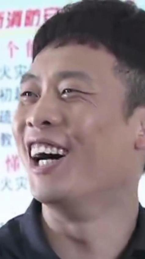 鬼畜笑脸表情包图标