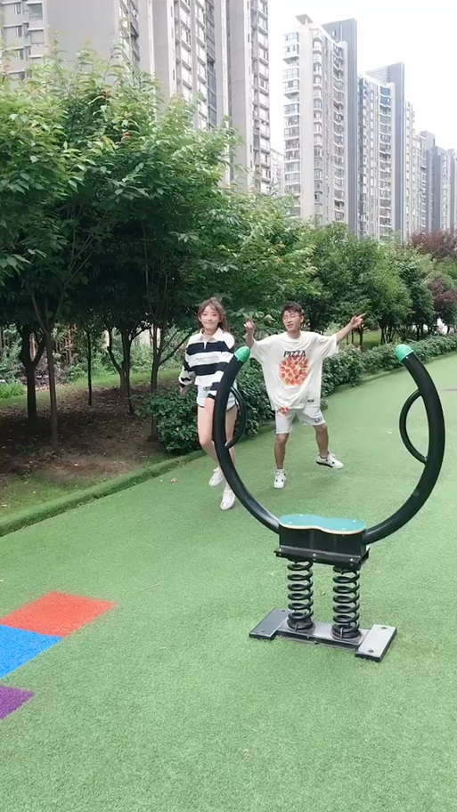 主播小喵图标