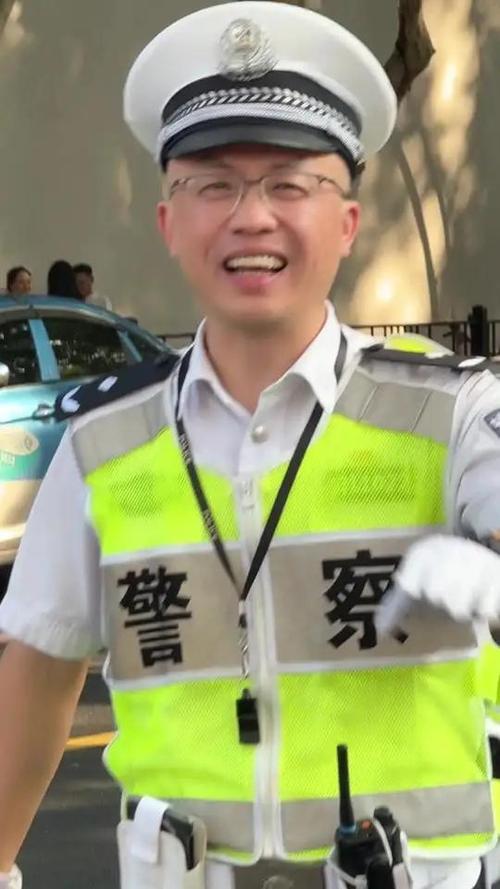 警察叔叔图标