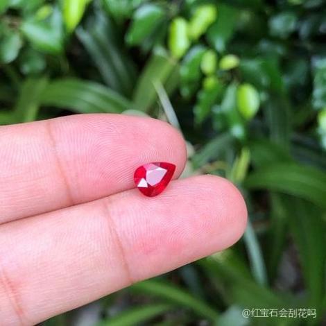 红宝石表面会刮花吗图标