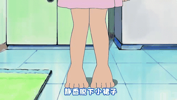 哆啦a梦内衣套装图标