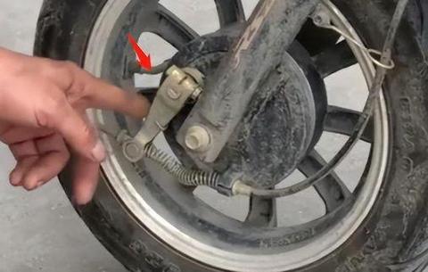 电动车捏了刹车后加电都不走了图标