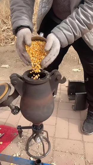 爆米花手摇老式机图标