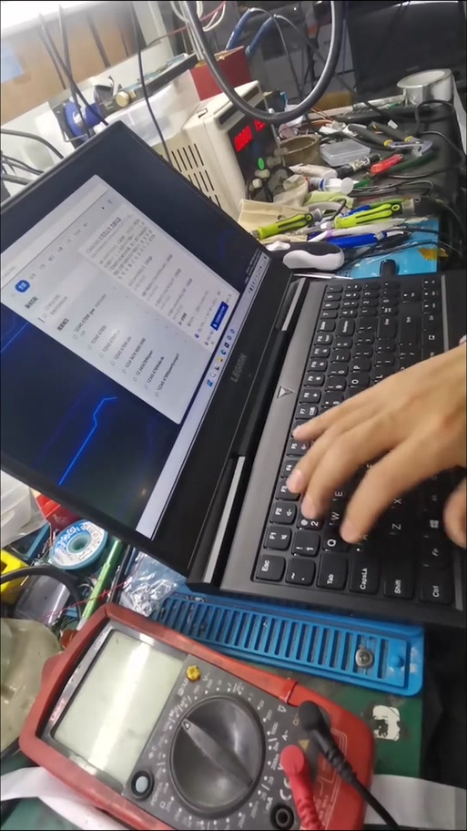 拯救者y7000键盘灯怎么开变色图标