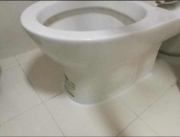 马桶一冲水底座就渗水图标