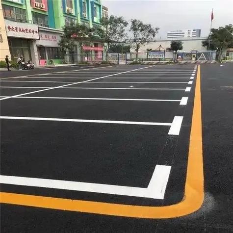 划线停车位图标