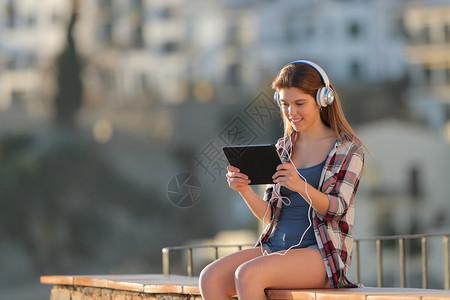 怎么设置边打游戏边听音乐图标