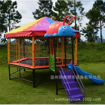 大型蹦蹦床游乐场图标