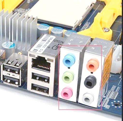 笔记本主板接喇叭
