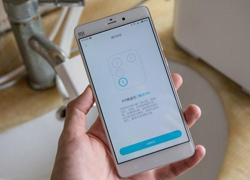 小米4充电红灯闪烁不开机图标