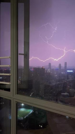 打雷视频图标