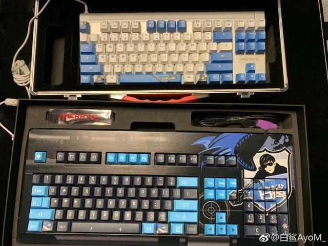 cf白鲨用的什么键盘图标