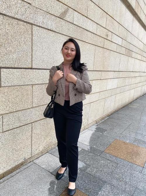 女生又高又胖