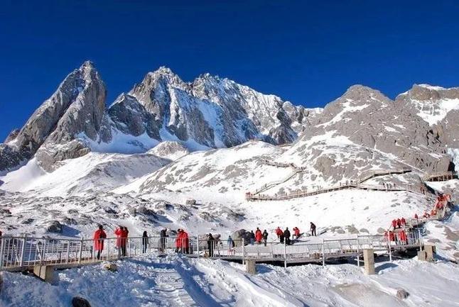 轿子雪山属于乌蒙山系吗截图
