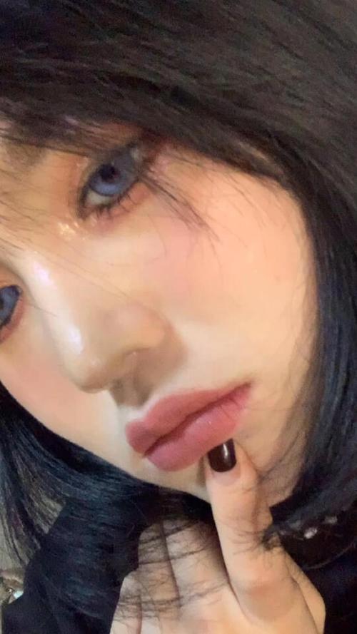 什么叫很a的妆容图标