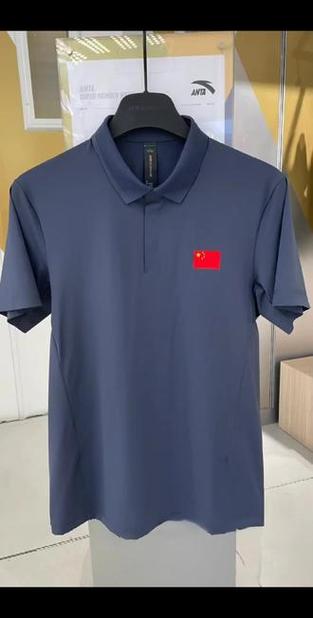 国旗标志的衣服品牌图标