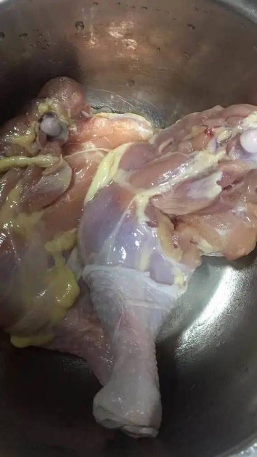 鸡腿有一股腥臭味正常吗图标