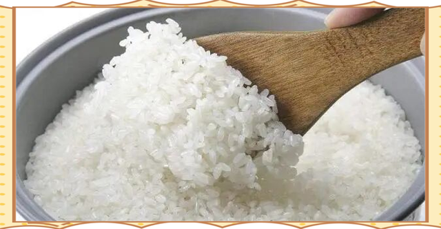 电饭锅煮的饭半生不熟怎么修